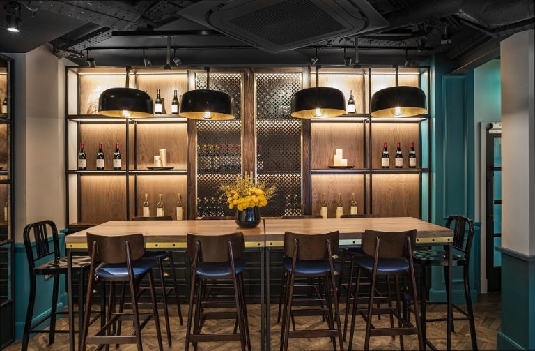 Sloane Place Hotel in Chelsea unveils eclectic décor • Hotel Designs