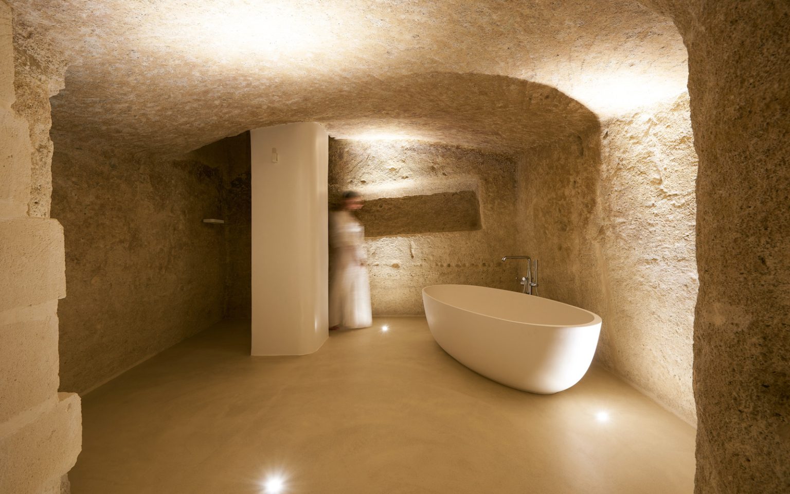 Bathroom goals: timeless design inside Aquatio Cave Luxury Hotel & SPA ...