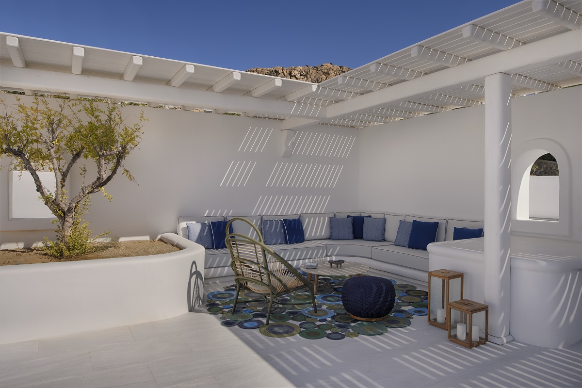 Island luxe: Mykonos Grand reveals its new villa • Hotel Designs