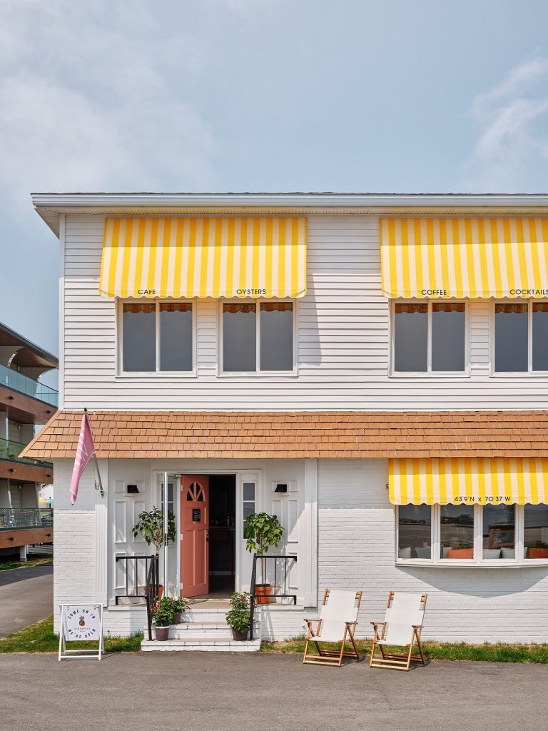 Modern minimalism meets Maine, at the York Beach Surf Club • Hotel Designs