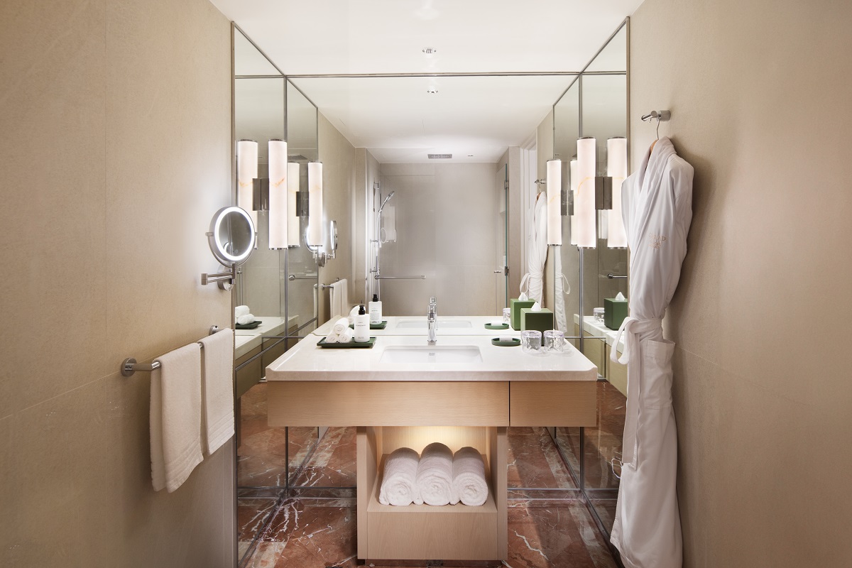 Conrad Singapore Orchard opens the doors onto its urban oasis • Hotel ...