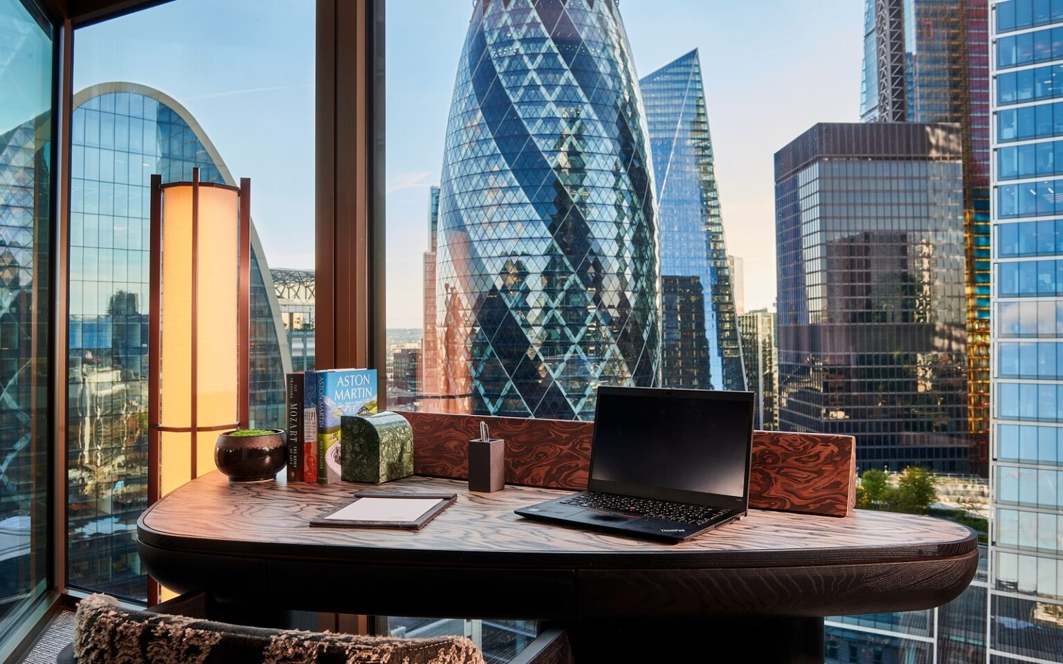 Perfectly suited at Pan Pacific London • Hotel Designs