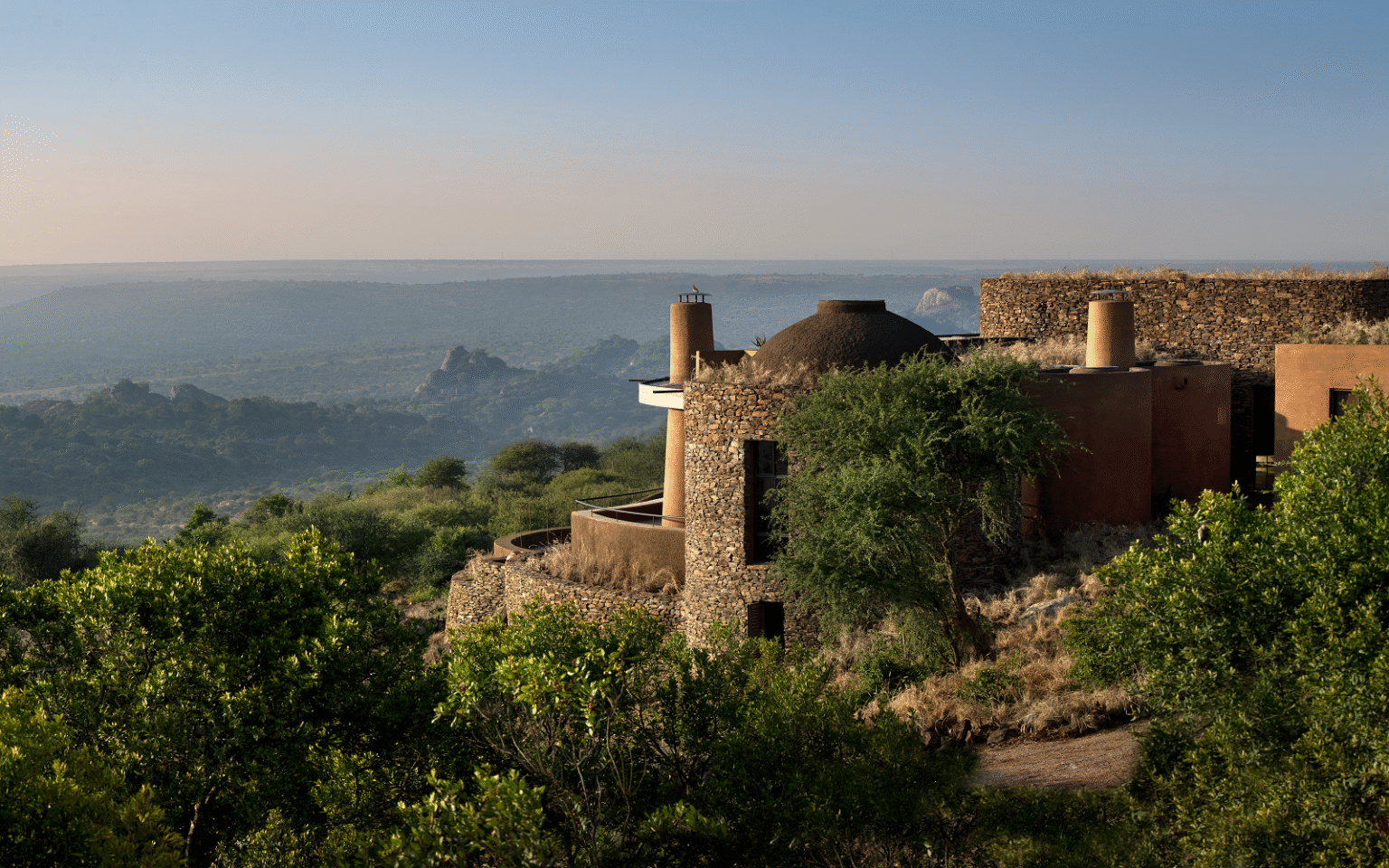 andBeyond Suyian Lodge - design inspired by the local landscape • Hotel ...